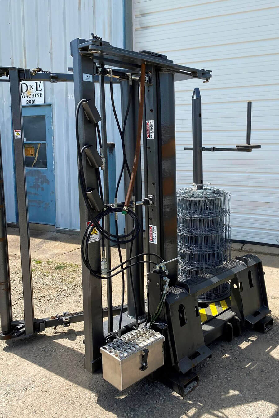 Fence Stretchers | Shiloh, OH | Lawsen Equipment